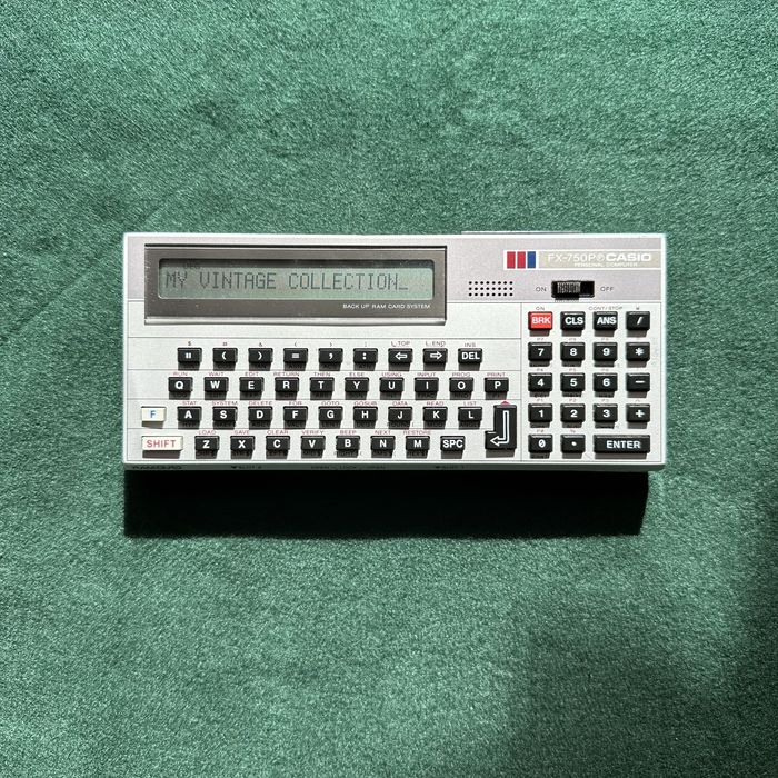 Casio FX-750P Programmable Calculator - Vintage Benfica • OLX.pt