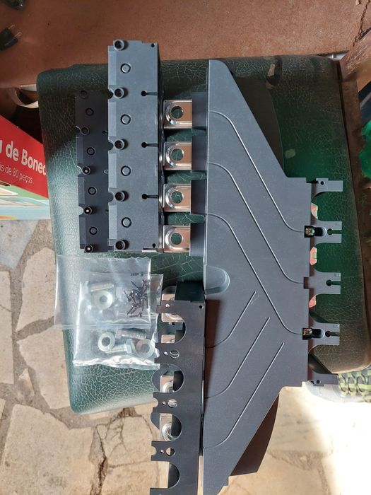 Acoplamento Schneider-electric Compact NSX400 a 630 A Queluz E Belas ...