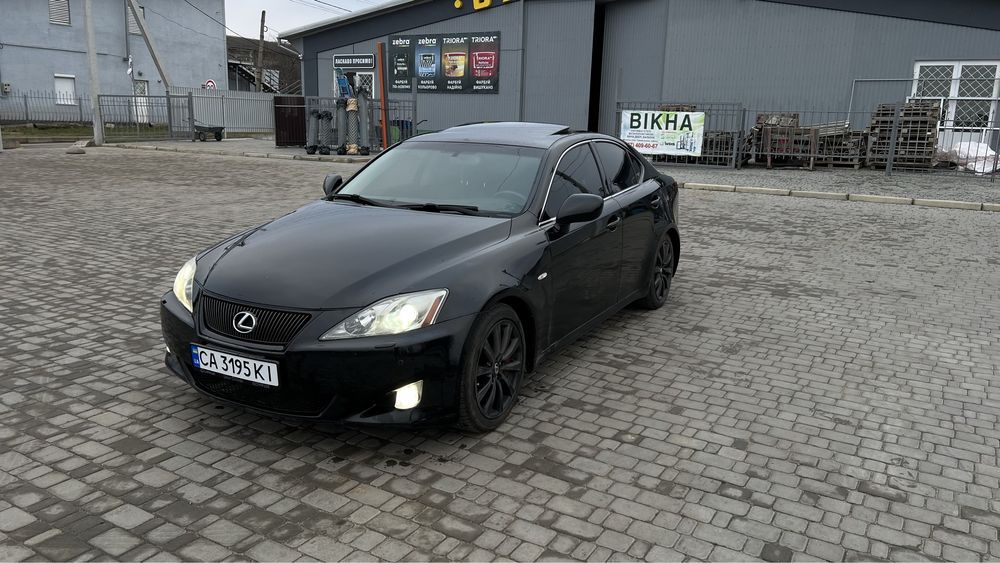 Lexus is300 2007: 8 500 $ - Lexus Умань на Olx