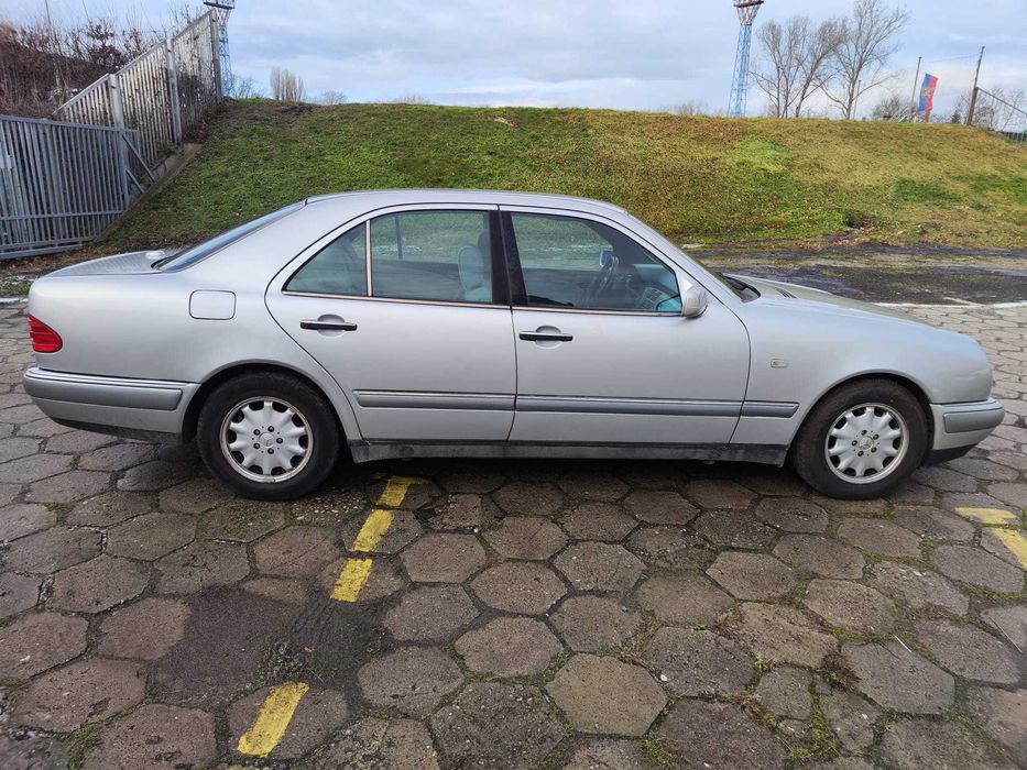 Mercedes W210 E230 Opole • OLX.pl