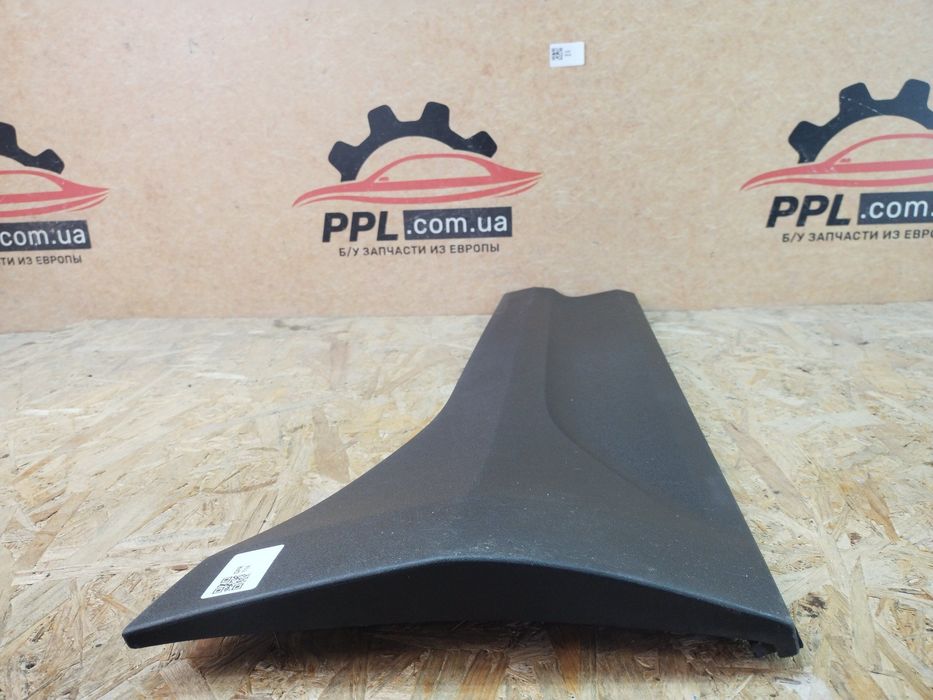 Volvo XC40 2017- Накладка двери задняя правая молдинг 31448319: 32 ...