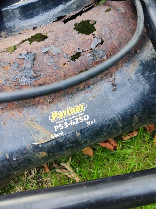 Laweta części kosiarka spalinowa Partner P53-625D Żdżary • OLX.pl