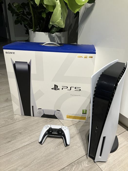 PS5 plus pad + gra God of War Jelenia Góra Zabobrze • OLX.pl