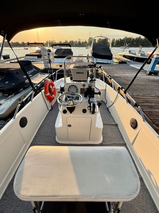 Łódź motorowa otwartopokładowa Bayliner CC6 Rydzewo • OLX.pl