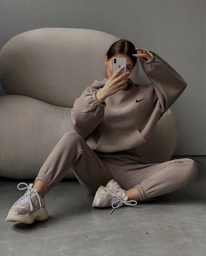 Женский костюм Nike Найк На флисе Жіночий спортивний костюм 42-46: 780 ...