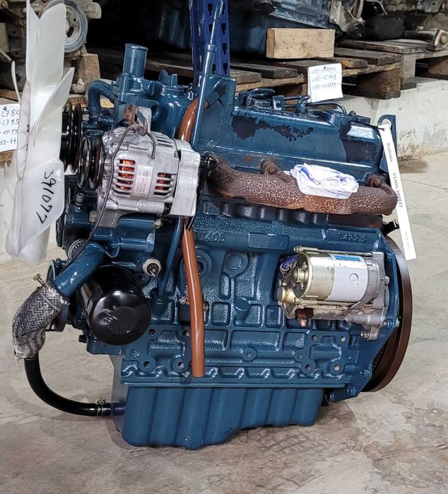 Silnik Kubota V1405 (4 cylindry) 30KM Sprawny ciś 4x29 gwarancja ...