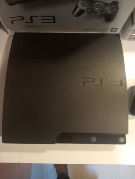 PS3 Slim Caixa Completa c/ Jogos Lordelo Do Ouro E Massarelos • OLX.pt