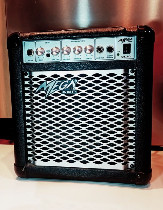 Mega Amp 8" Wzmacniacz gitarowy combo piecyk do: gitara elektryczna ...