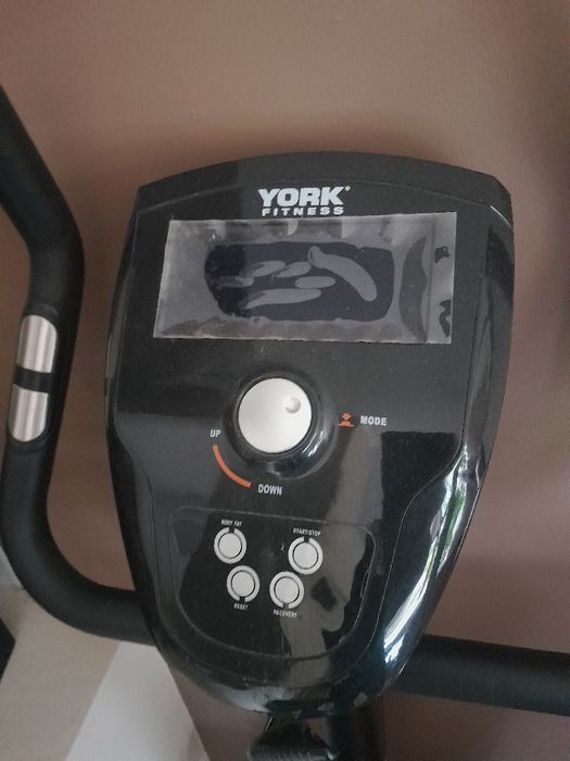 Rower magnetyczny stacjonarny 210 Perform York Fitnes stan idealny ...