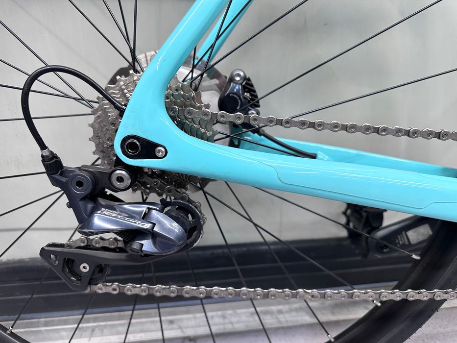 Rower szosowy Bianchi Infiniti XE Ultegra Disc Poznań Winogrady • OLX.pl