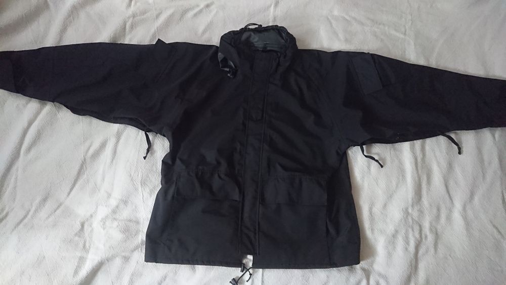 Kurtka Parka wojskowa ECWCS Black Poznań Stare Miasto • OLX.pl
