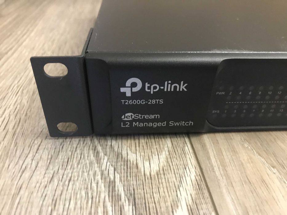 Switch TPLINK t2600g-28ts 24xGigabit + 4xSFP zarządzalny + uszy rack ...