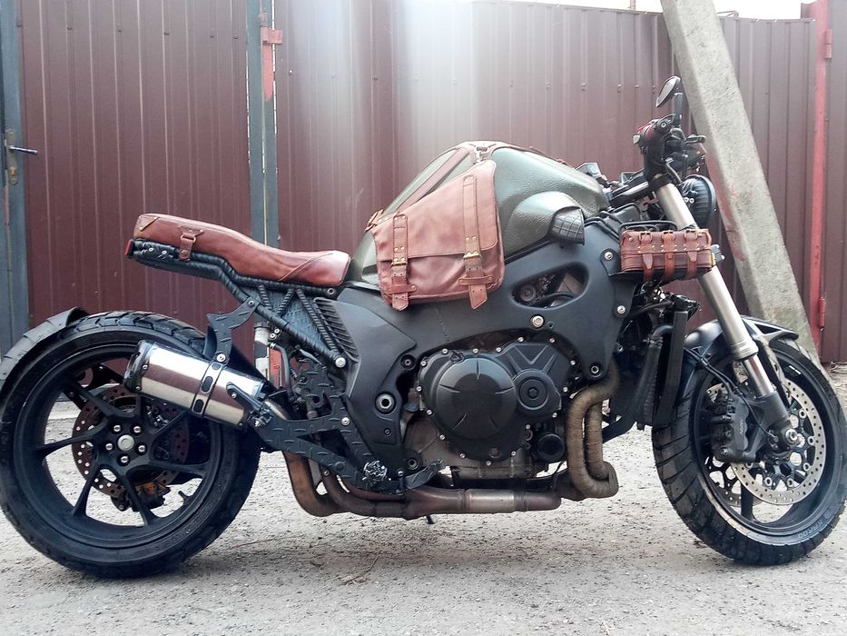 Honda VFR 1200 f cafe Racer custom: 8 375 $ - Мотоцикли Київ на Olx