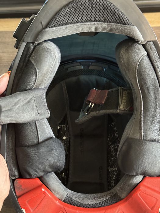 Мотошолом Icon Airflite inky M + гарнітура Cardo Bold JBL: 7 500 грн ...