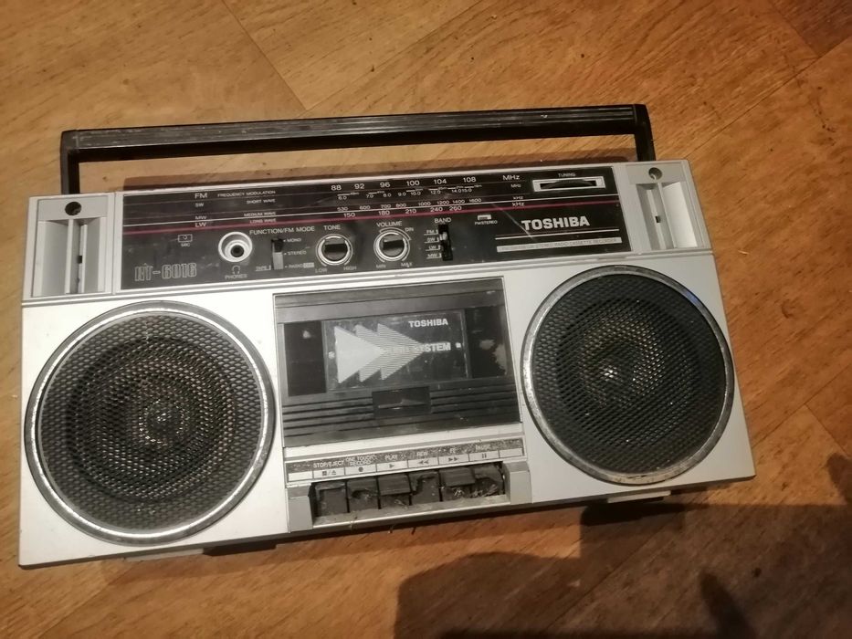 Radiomagnetofon TOSHIBA RT-6016 Legnica • OLX.pl