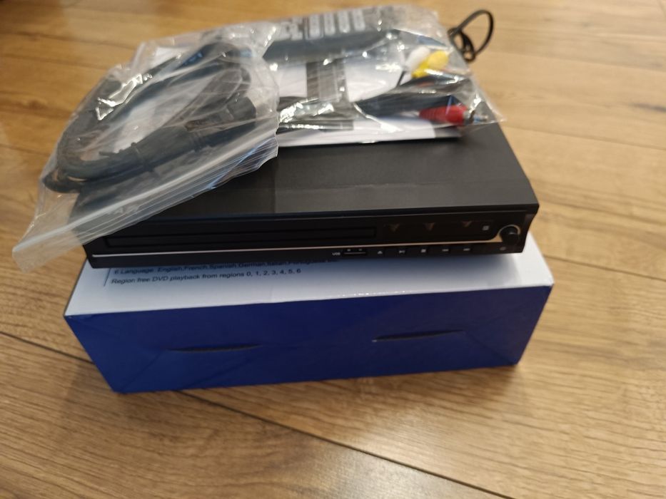 Odtwarzacz DVD kabel HDMI USB pilot VATI DVD Radoszyce • OLX.pl