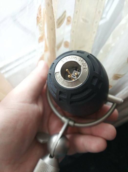 Electro Voice Raven Dynamic Microphone вокальный микрофон cardinal: 4 ...