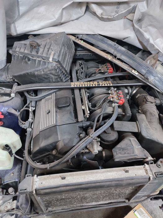 BMW E36 m52b25 silnik kompletny Częstochowa Dźbów • OLX.pl