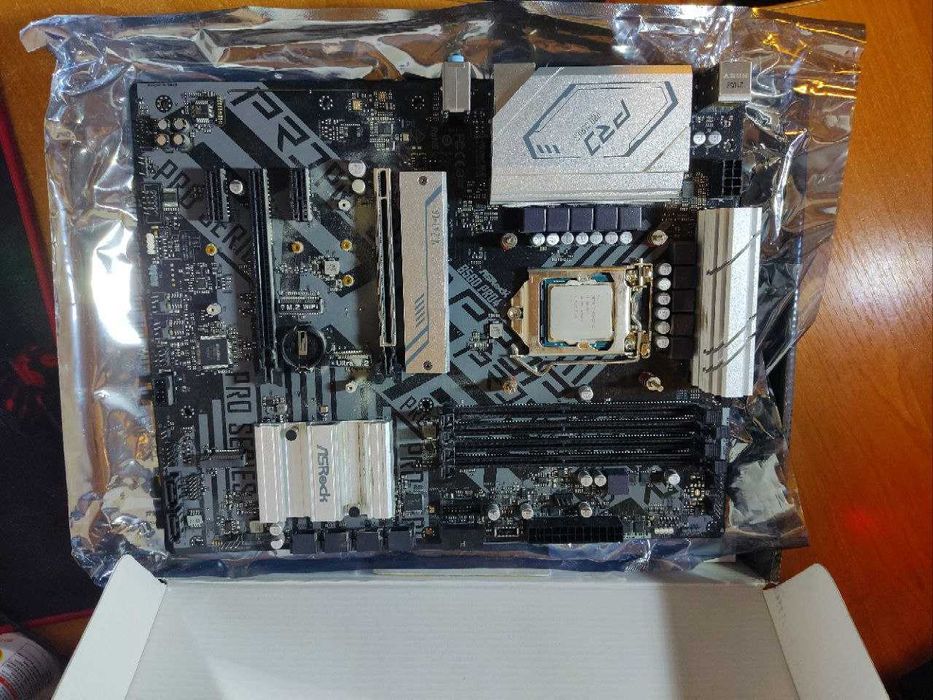 Комплект материнка ASROCK B560 PRO4 + проц. I5 11400F(OEM) + башня: 8 ...