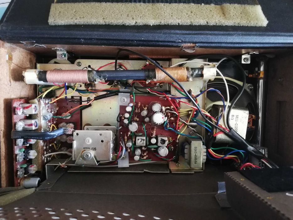 Radio Antigo 1965 Silver Modelo 5S 626 Made in Japan Porto • OLX Portugal