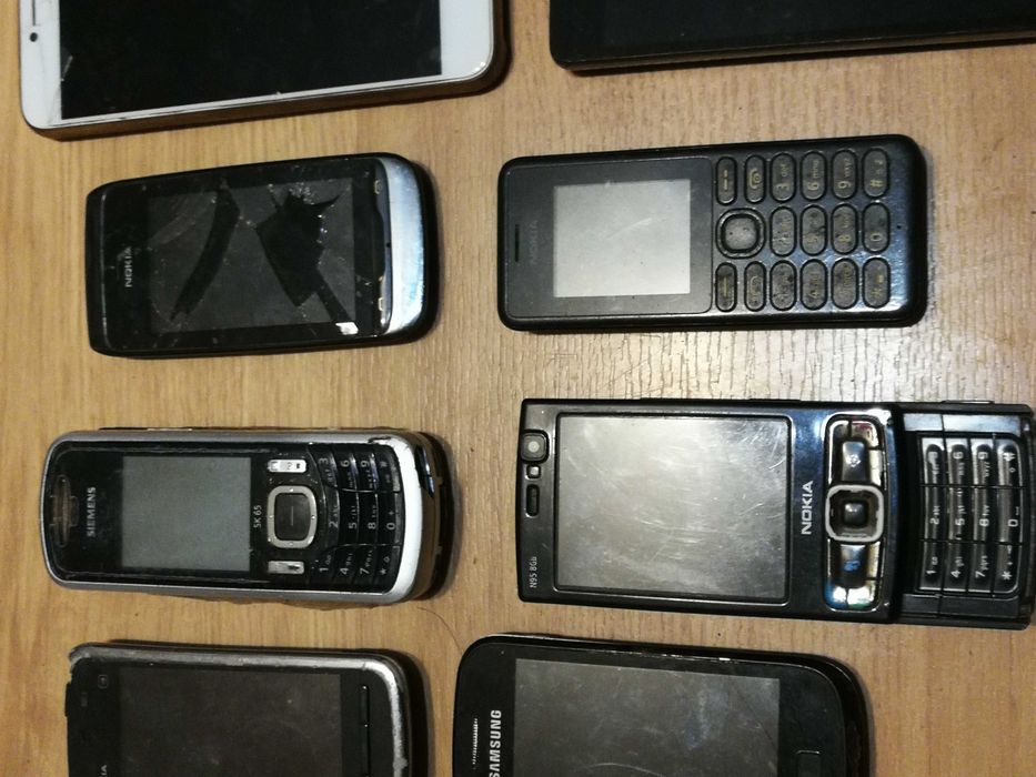 Telemóveis vintage avariados Castelo (Sesimbra) • OLX Portugal