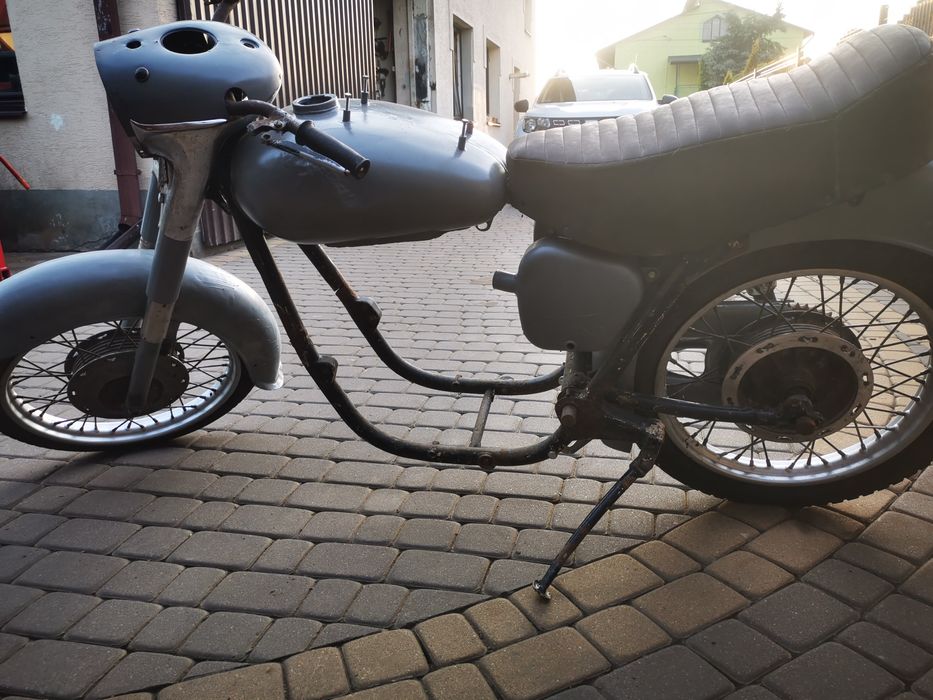 Junak m10 wypiaskowany Stopnica • OLX.pl