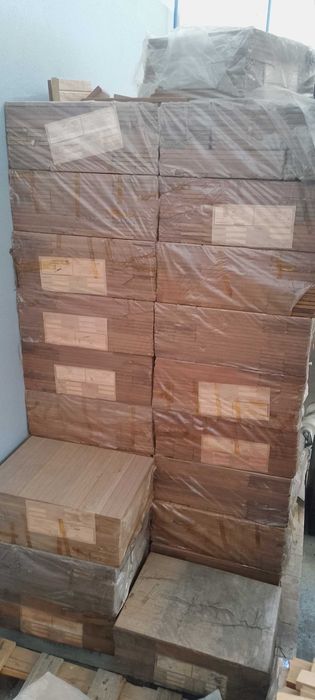 Taco parquet em IPE Mira • OLX Portugal