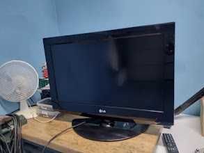 TV LG 26 dekoder Manta antena pokojowa OneForAll Warszawa Białołęka • OLX.pl