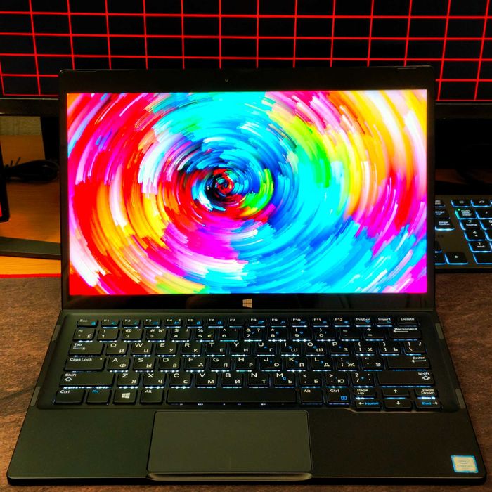 Dell XPS 9250 4K (3840x2160) IPS сенсорний ноутбук-трансформер 8/256GB ...
