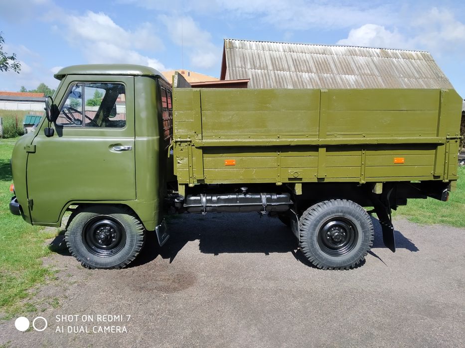 Продам УАЗ бортовий: 2 200 $ - УАЗ Рокитне на Olx