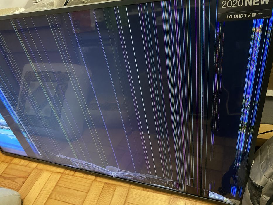 TV LG 65 Polegadas. Bonfim • OLX Portugal