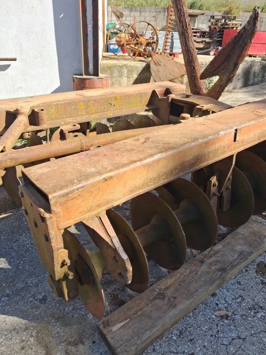 Grade discos industrial desmatar Vila Franca de Xira • OLX.pt