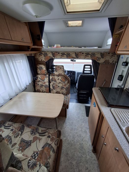 Kamper Burtsner 647 Parznice • OLX.pl