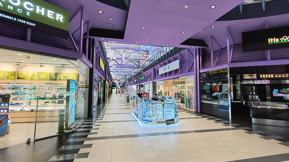 Оренда торгового приміщення в ТРЦ COSMO MULTIMALL 50-149 м2: 1 $ - Оренда торгових приміщень ...