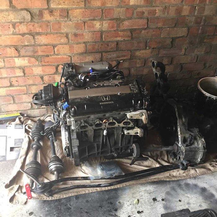 Honda Civic silnik b20 vtec ( b16a2 b18c4) B20b3 Warszawa Bielany • OLX.pl