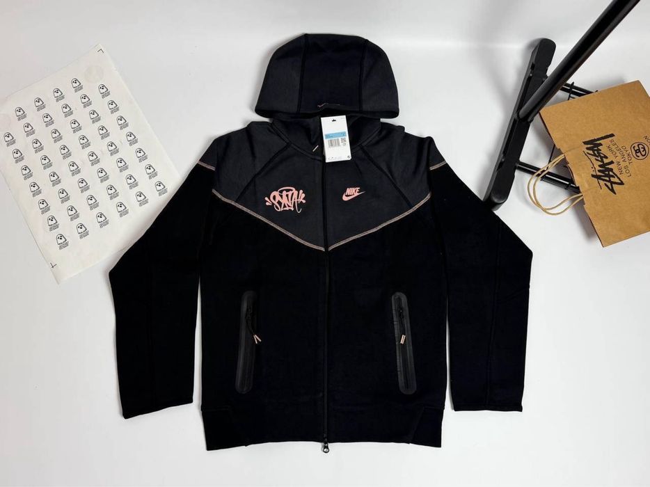 Кофта Nike Tech Syna World Central Cee: 610 грн. - Спортивні кофти та ...