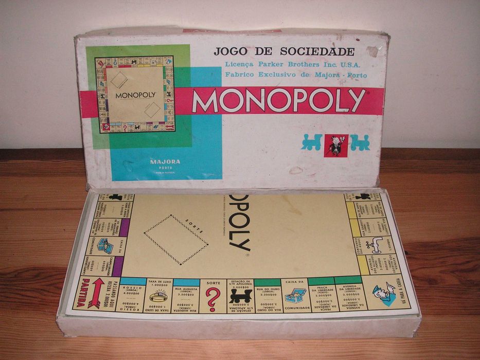 Majora - Jogo Monopoly ( Antigo ) Carcavelos E Parede • OLX Portugal