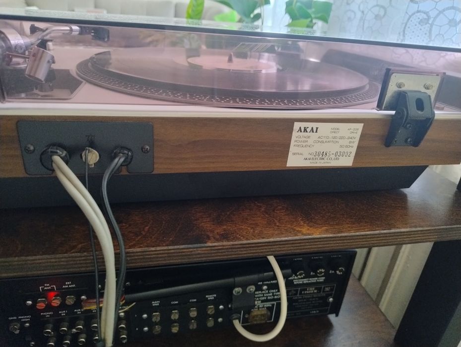 Gramofon AKAI AP-006 Piotrków Trybunalski • OLX.pl