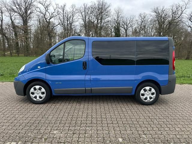 Renault Traffic...: 6 400 $ - Renault Київ на Olx