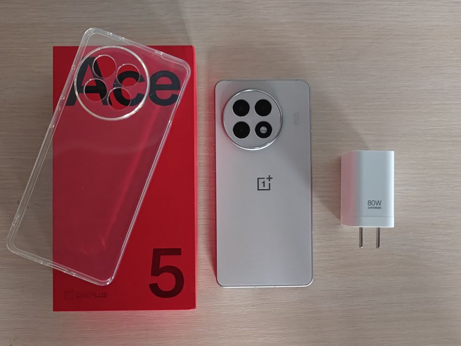 OnePlus ace5 Snapdragon 8Gen3: 15 500 грн. - Смартфони / мобільні телефони Дніпро на Olx