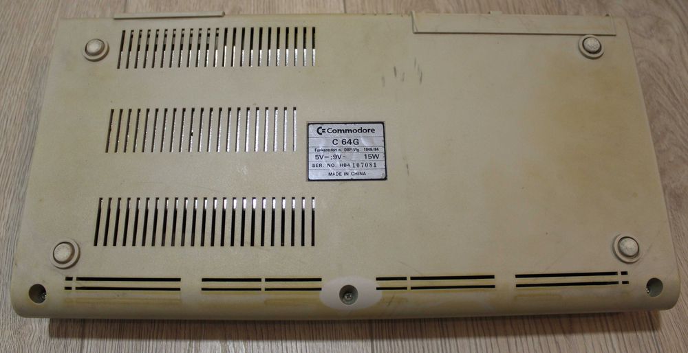 Commodore C64 C64G komputer w pełni sprawny Wrocław Stare Miasto • OLX.pl