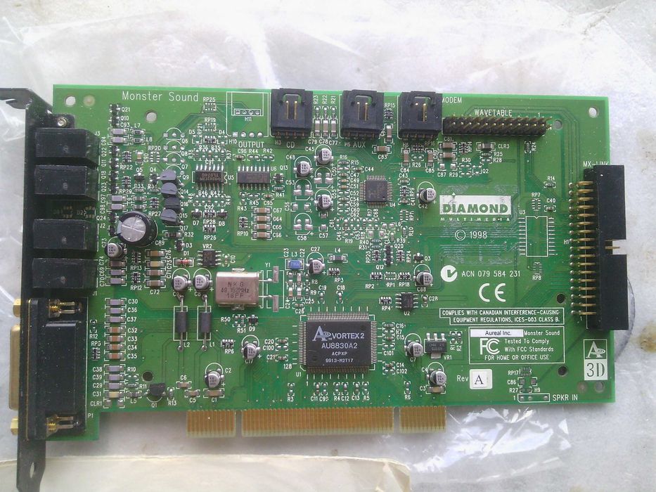 Классика звуковая карта Diamond Monster Sound Aureal Vortex 2 AU8830: 4 ...