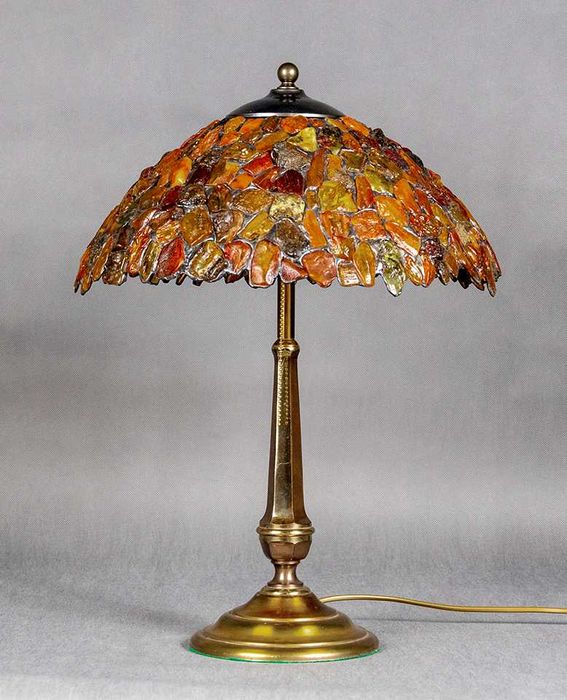 Mosiężna lampa biurkowa Tiffany z naturalnego bursztynu Wrocław Krzyki ...