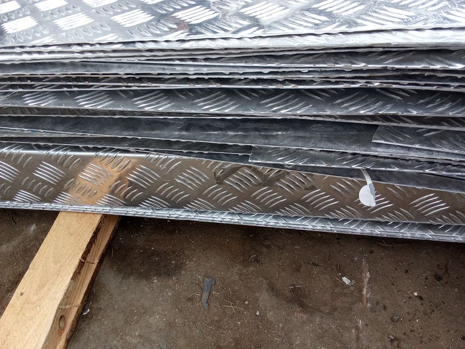 Blacha aluminiowa ryflowana Bolszewo • OLX.pl