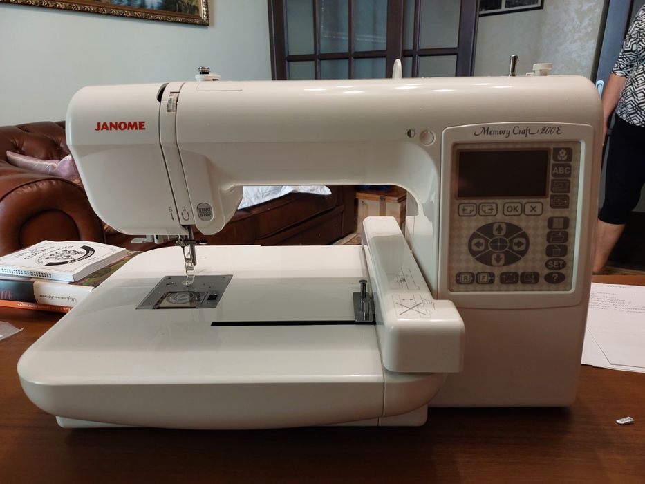 Срочно продам вышивальную машину Janome!: 26 000 грн. - Швейні машини та оверлоки Переселенці на Olx