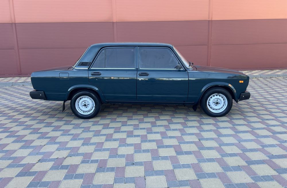 Ваз 2107 2006рік.Не фарбована.: 2 250 $ - ВАЗ Гайсин на Olx