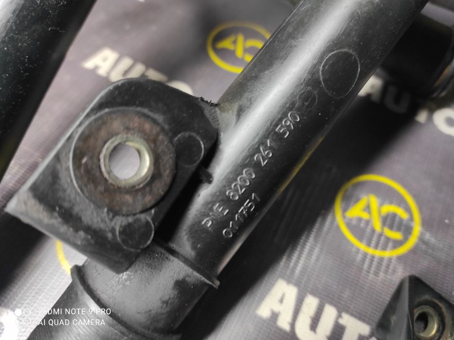 Патрубок системи олаждения системы 8200261590 Kango Megan Scenic кенго ...