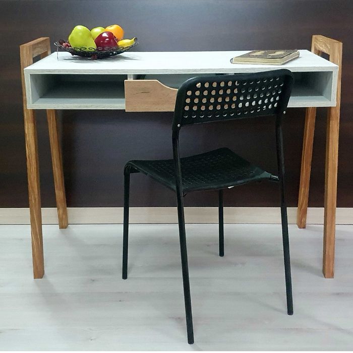 Стіл шкільний Стіл письмовий з шухлядою 1 898 грн Товары для