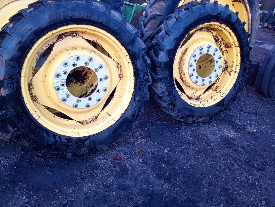 Koła wąskie międzyrzędzi Claas Ares renault 12,4 r52 11,2 r36 Koźminek ...