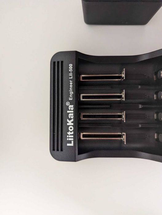 Ładowarka do baterii akumulatorów 18650/26650 LiitoKala Lii-500 zasil ...